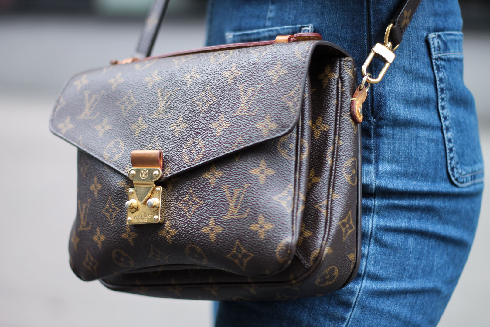 Favorite Five designer handbags from Oslo Runway | Envelope