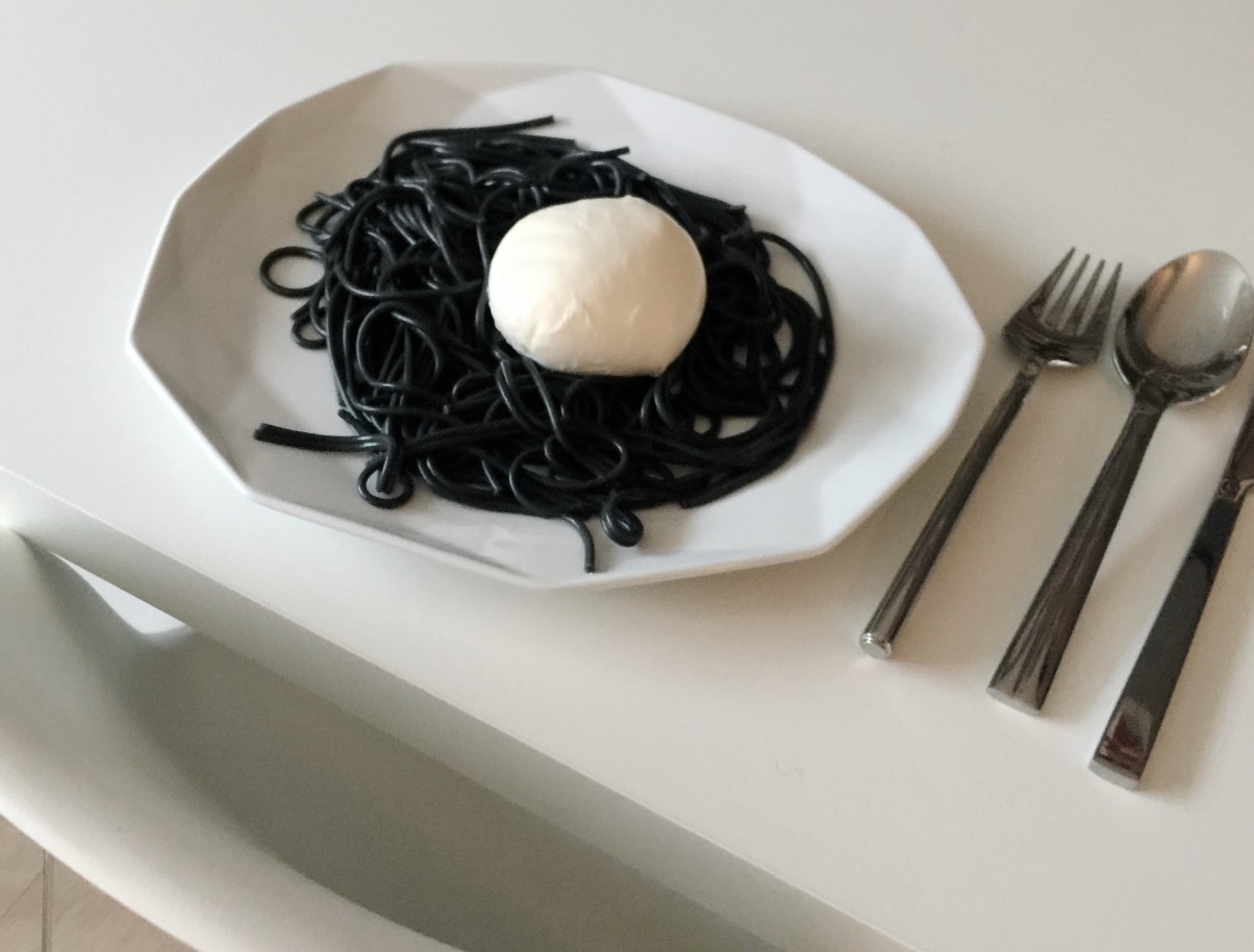 How to make black pasta for halloween | Envelope