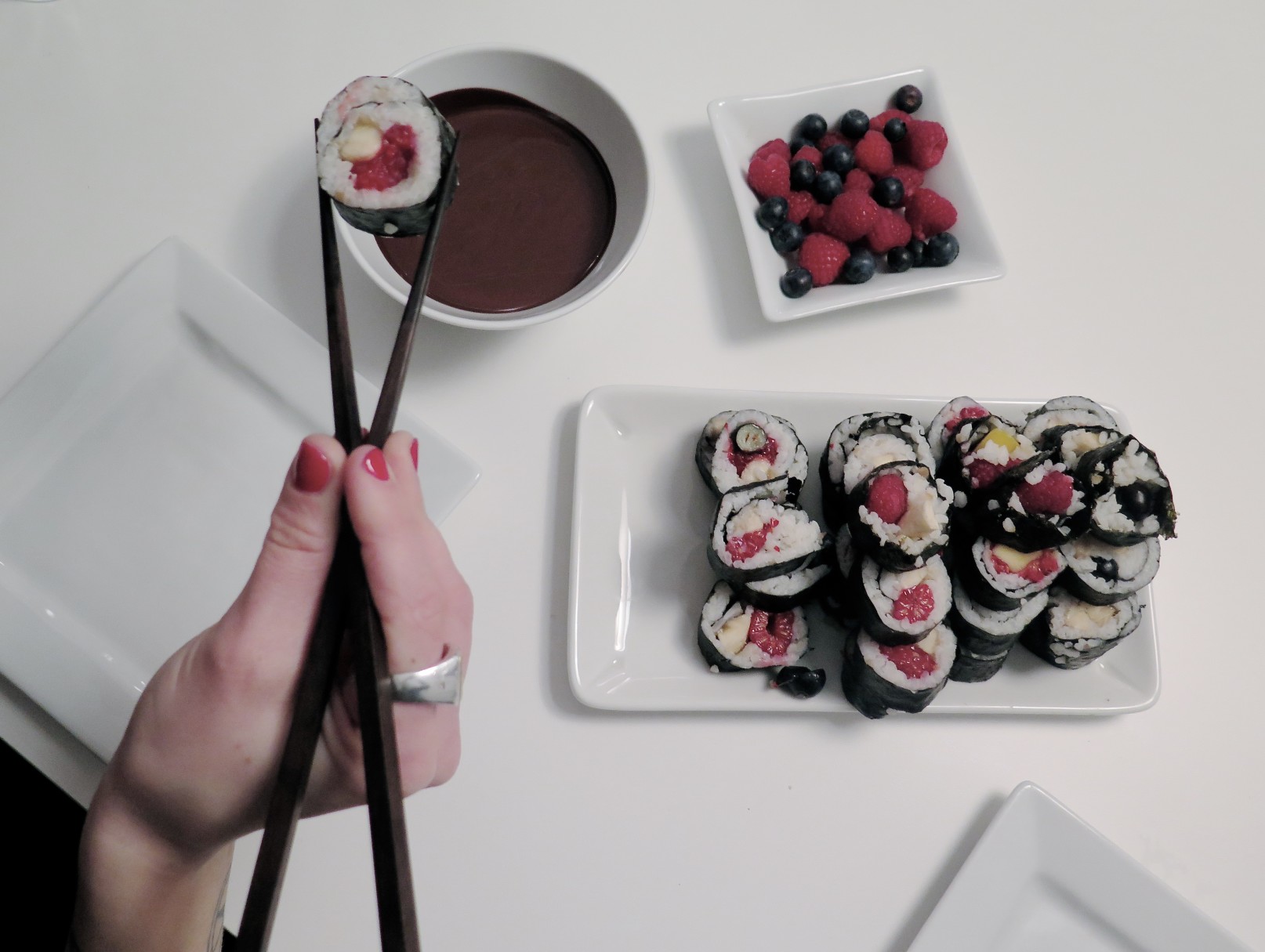 How to make sweet sushi with chocolate | Envelope
